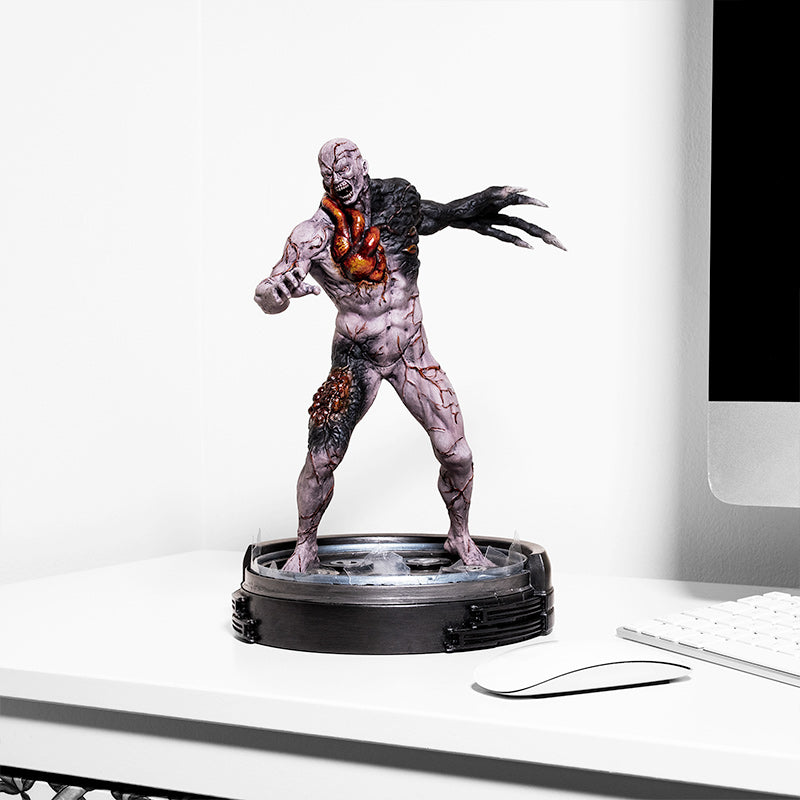 Official Resident Evil Tyrant T-002 Limited Edition Statue